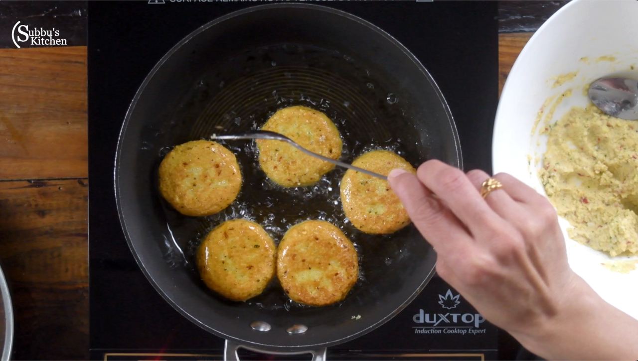 Thavala Vadai Recipe | Mixed Lentils Fritters - Subbus Kitchen