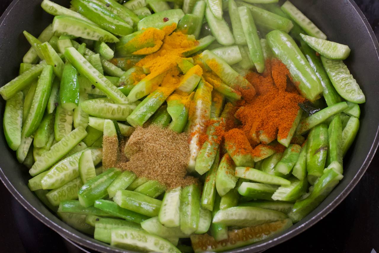 Kovakkai Fry | Tindora Fry | Ivy Gourd Fry - Subbus Kitchen
