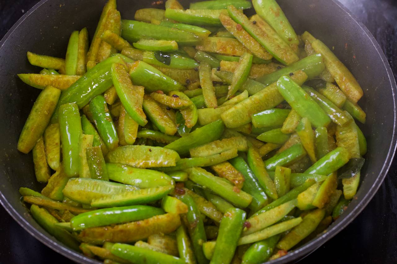 Kovakkai Fry | Tindora Fry | Ivy Gourd Fry - Subbus Kitchen