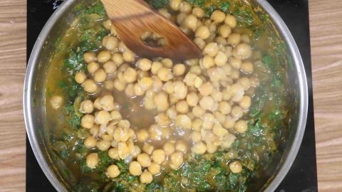 Palak Chole Masala | Spinach Chickpea Curry - Subbus Kitchen