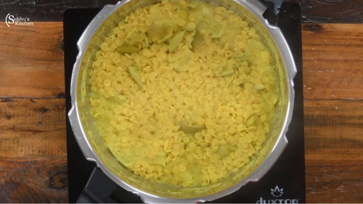 Mango Dal | Mamidikaya Pappu Recipe - Subbus Kitchen