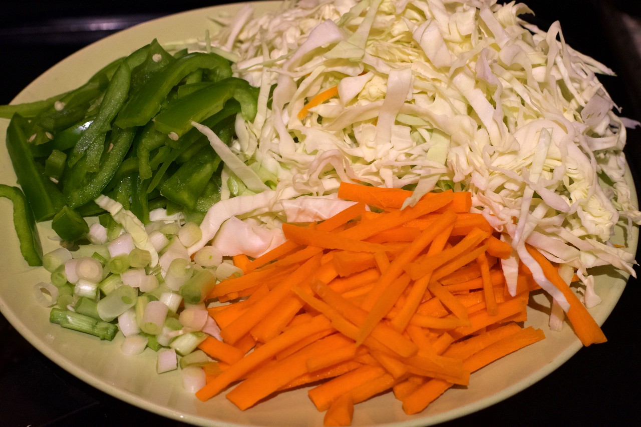 Vegetable Noodles | Veg Hakka Noodles - Subbus Kitchen