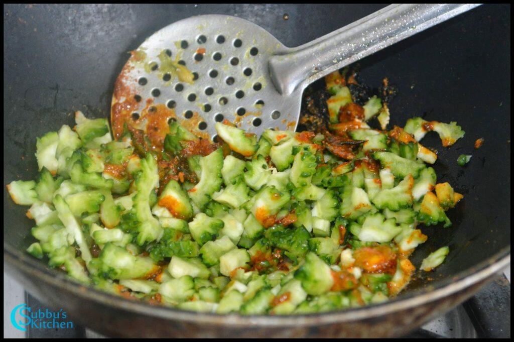 Pavakkai Thokku | Bittergourd Thokku Recipe | Pagarkai Thokku - Subbus ...