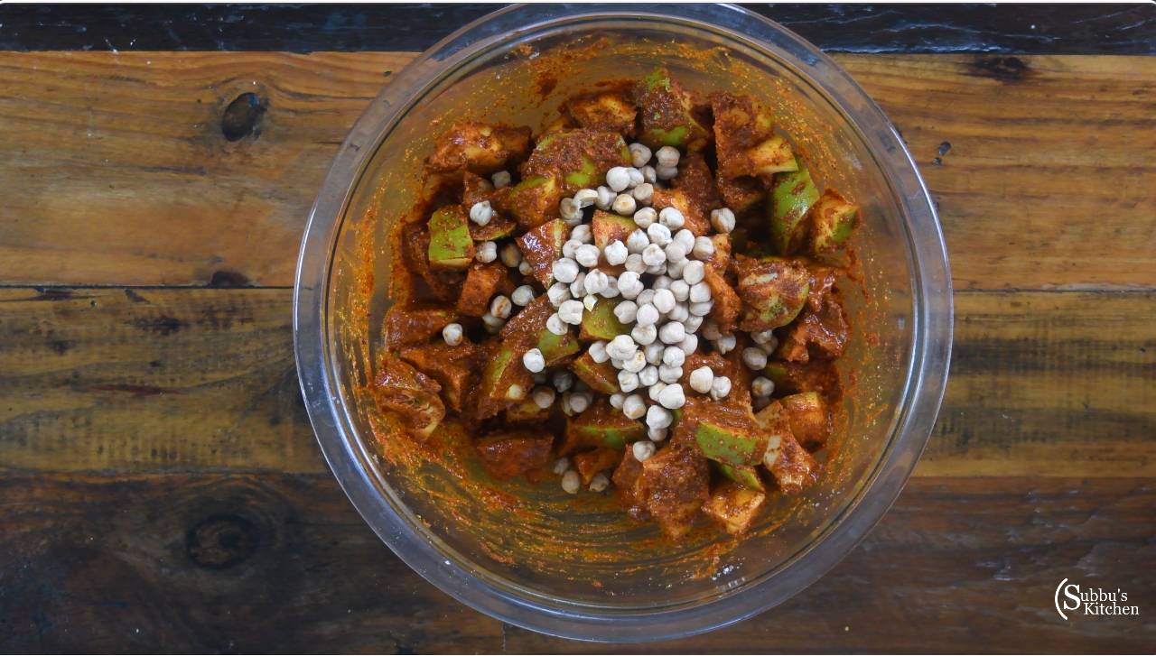 Avakkai Pickle | Avakkai Oorugai | Avakaya Pickle - Subbus Kitchen