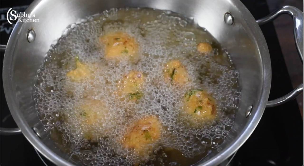 Karavadai Recipe | Kara Vadai Recipe - Subbus Kitchen