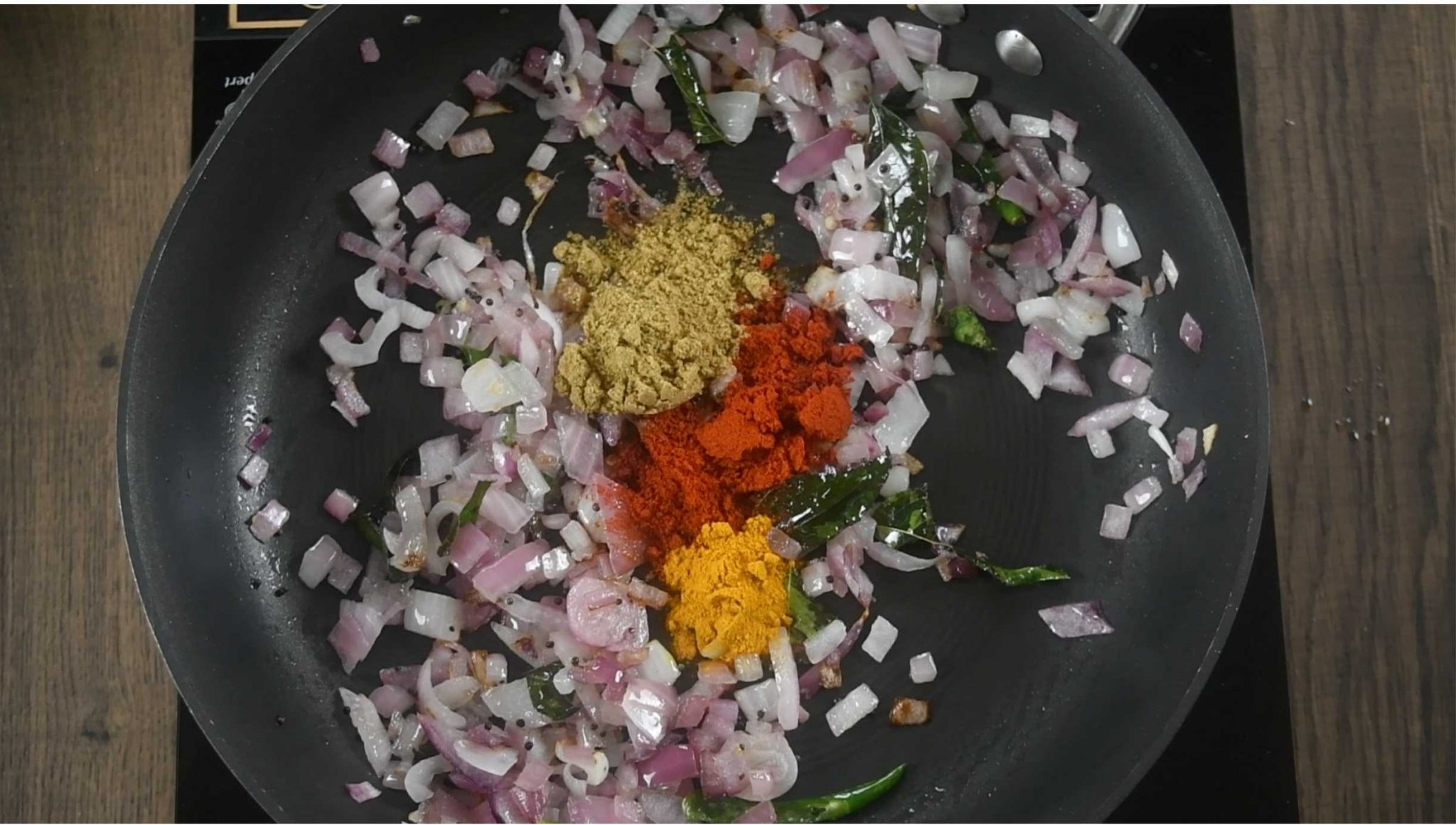 Vazhakkai Mezhukkupuratti | Kerala Style Raw Banana Stir Fry - Subbus ...