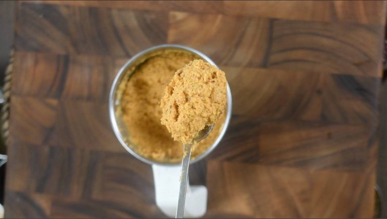 Thengai Thuvayal(Cocunut Thuvayal) | How to make Coconut Thogayal ...