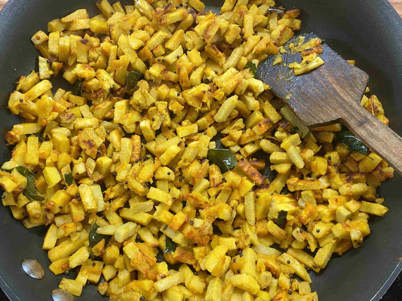 Seppangkizhangu Vathakal | Tara Root Stir-Fry Recipe - Subbus Kitchen