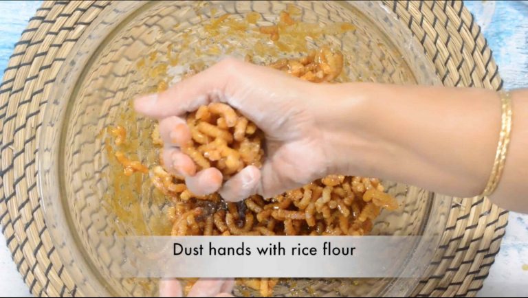 Manoharam Recipe | Sweet Murukku Recipe - Subbus Kitchen