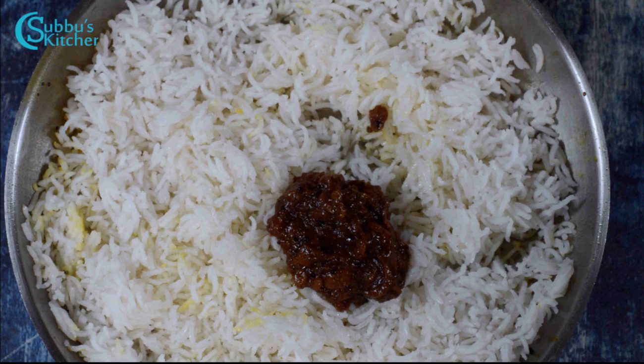 Madapalli Puliyodharai | Temple Style Tamarind Rice - Subbus Kitchen