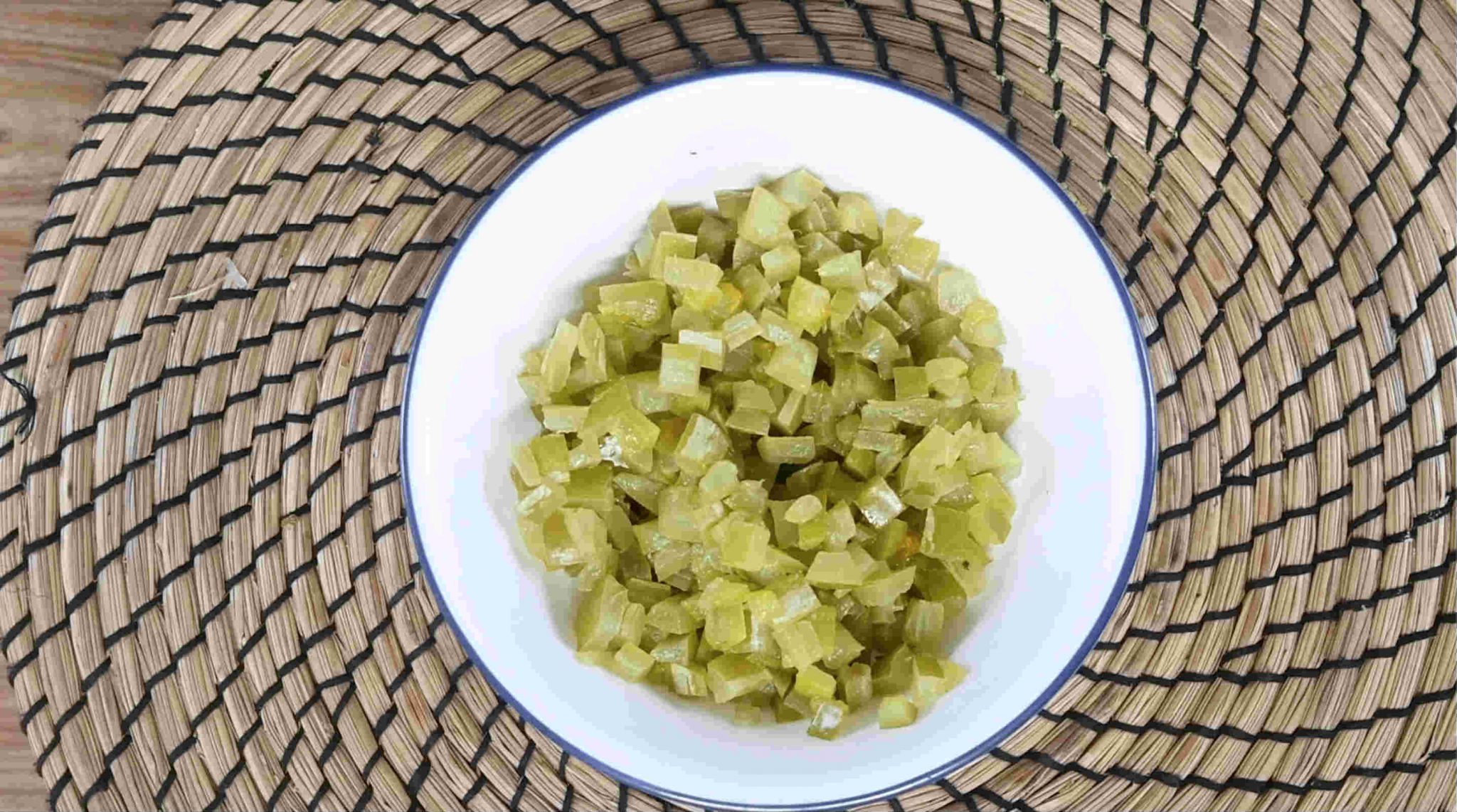 Paal Kootu | Pudalangai Paal Kootu Recipe - Subbus Kitchen