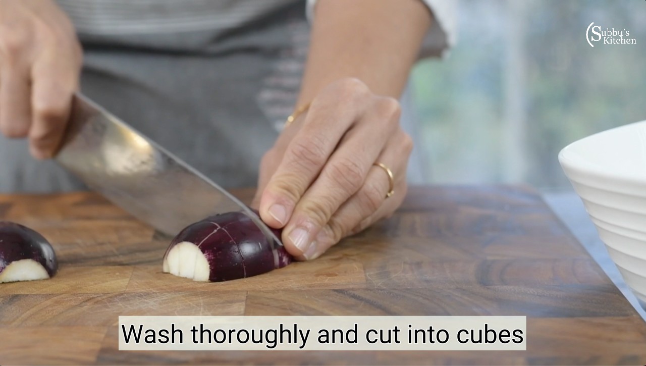 Chidambaram Brinjal Gothsu | Kathirikai Kothsu - Subbus Kitchen