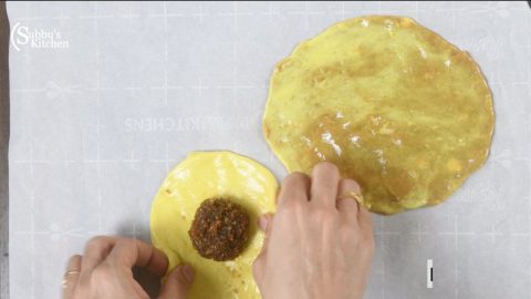 Coconut Poli Recipe | Thengai Poli Recipe - Subbus Kitchen