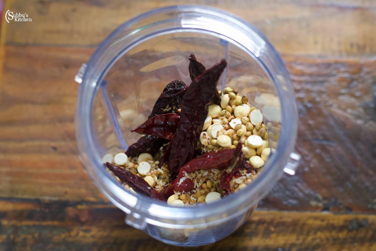 Melkote Iyengar Puliyogare | Iyengar Puliyogare Gojju - Subbus Kitchen