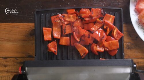 Creamy Red Capsicum Soup - Subbus Kitchen